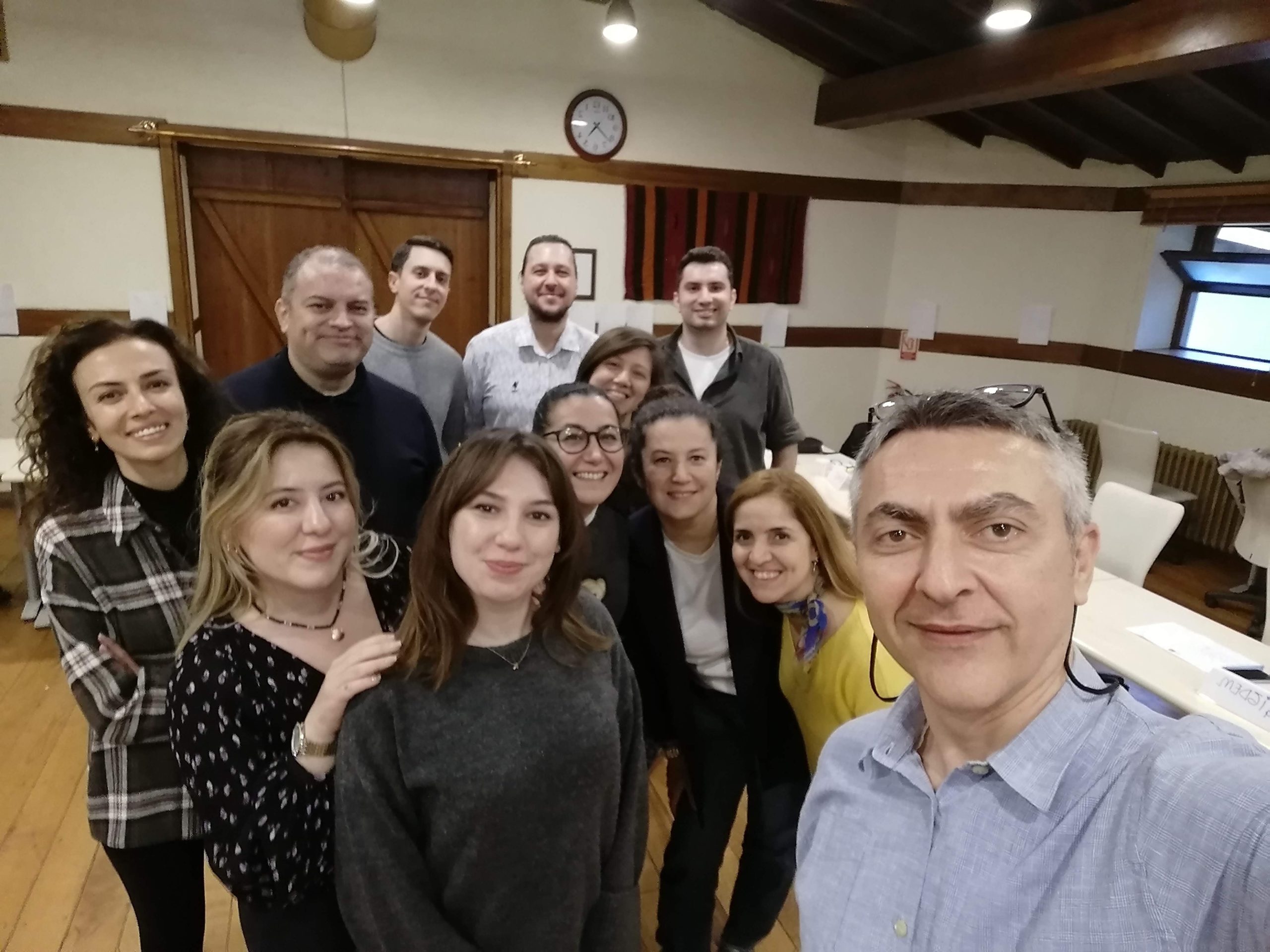 Bir çözüme takılı kalmak - Mete Yurtsever